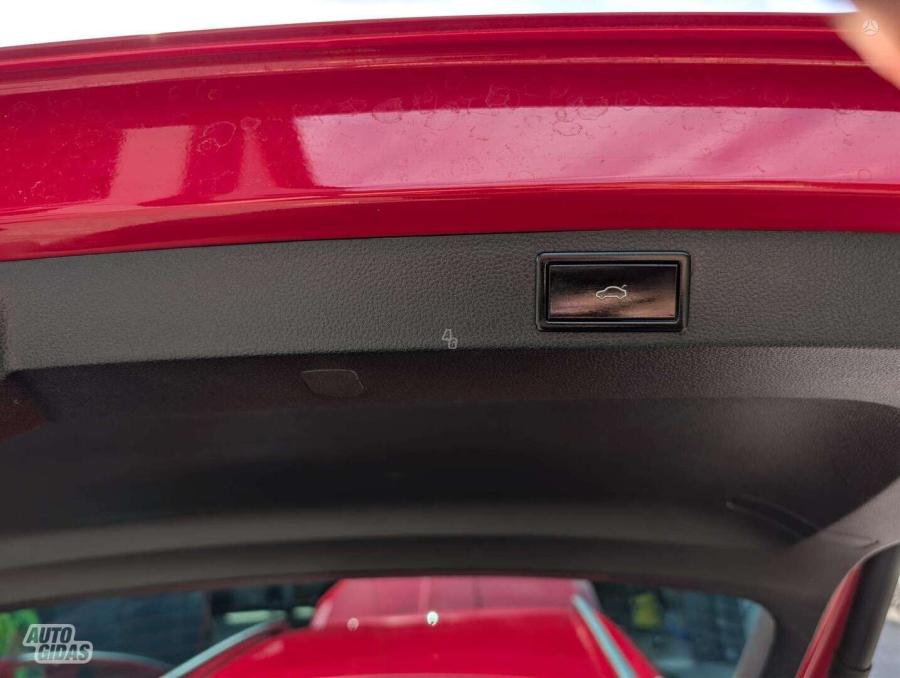Red Skoda Karoq 2019 in Vilnius, with an engine capacity of 1.50 L and mileage of 86 thousand km for 19700 €, photo 14 on AUTOMOTO.COM.LV