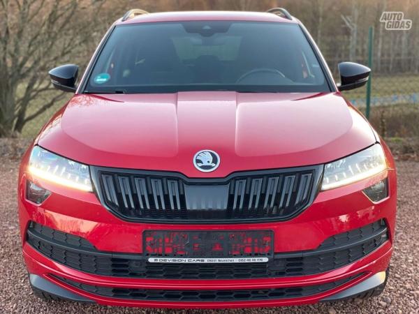 Red Skoda Karoq 2021 in Kaunas, with an engine capacity of 1.50 L and mileage of 94 thousand km for 23111 €, photo 3 on AUTOMOTO.COM.LV