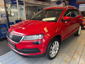 Sarkans Skoda Karoq 2021 Kauņa, ar dzinēja tilpumu 1.50 L un nobraukumu 49 tūkst. km par 26830 €, foto  vietnē AUTOMOTO.COM.LV