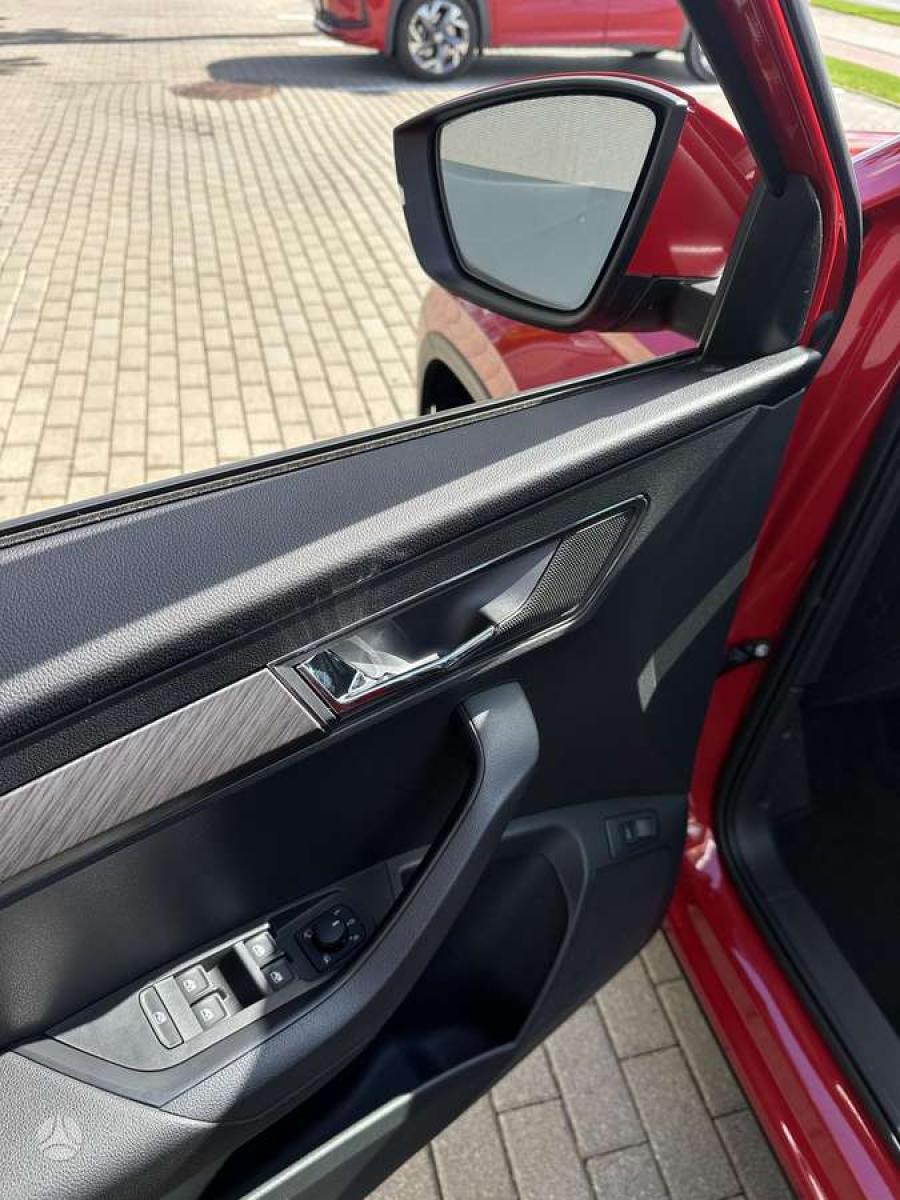Sarkans Skoda Karoq 2022 Klaipėda, ar dzinēja tilpumu 1.97 L un nobraukumu 95 tūkst. km par 24980 €, foto 16 vietnē AUTOMOTO.COM.LV