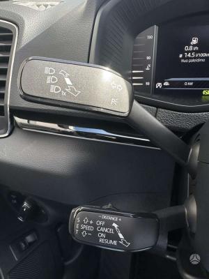 Sarkans Skoda Karoq 2022 Klaipėda, ar dzinēja tilpumu 1.97 L un nobraukumu 95 tūkst. km par 24980 €, foto 18 vietnē AUTOMOTO.COM.LV