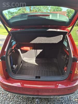 Sarkans Skoda Karoq 2024 Rīga, ar dzinēja tilpumu 1.50 L un nobraukumu 54 tūkst. km par 25500 €, foto 4 vietnē AUTOMOTO.COM.LV