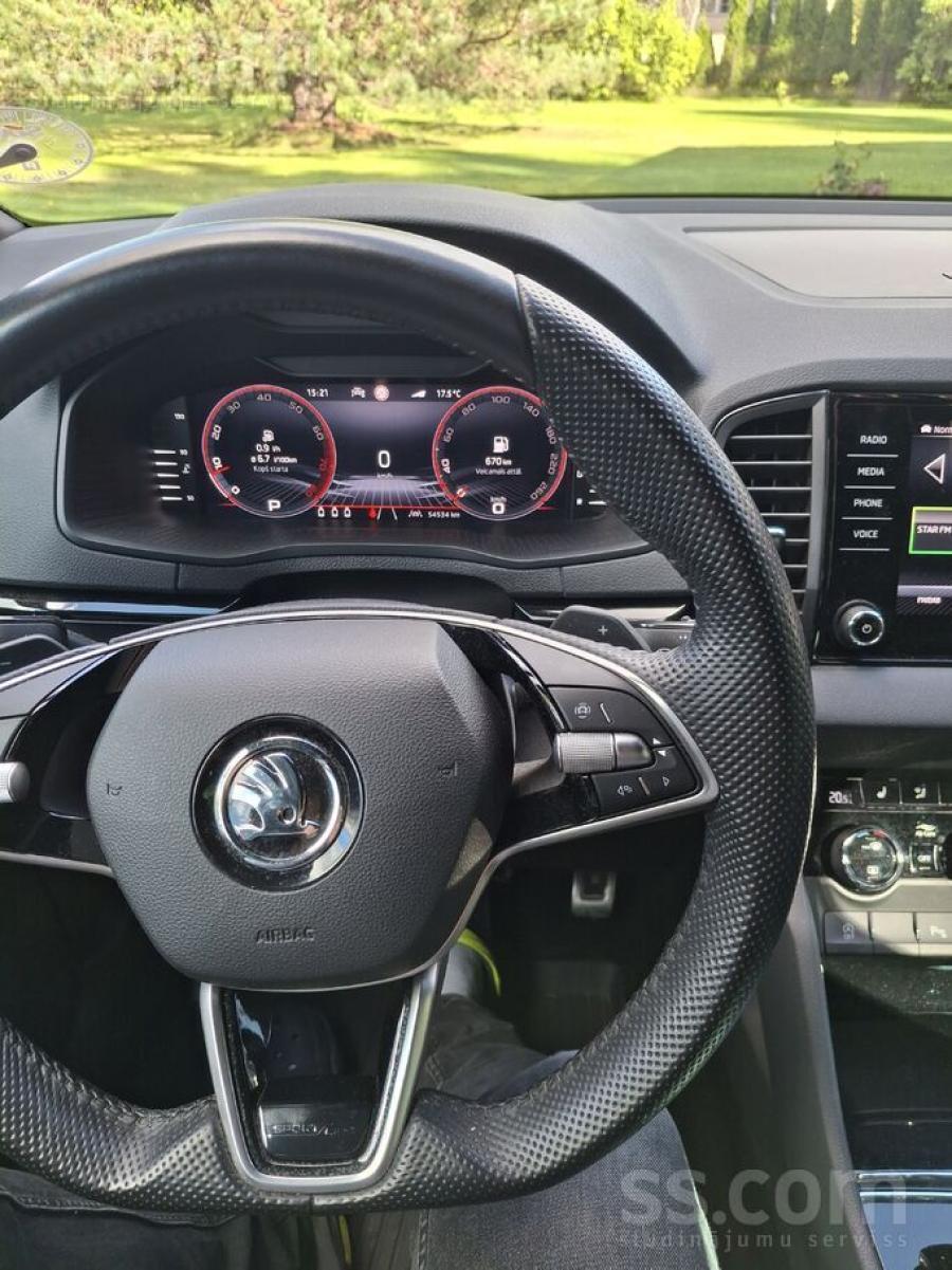 Sarkans Skoda Karoq 2024 Rīga, ar dzinēja tilpumu 1.50 L un nobraukumu 54 tūkst. km par 25500 €, foto 5 vietnē AUTOMOTO.COM.LV