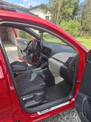 Sarkans Skoda Karoq 2024 Rīga, ar dzinēja tilpumu 1.50 L un nobraukumu 54 tūkst. km par 25500 €, foto 7 vietnē AUTOMOTO.COM.LV