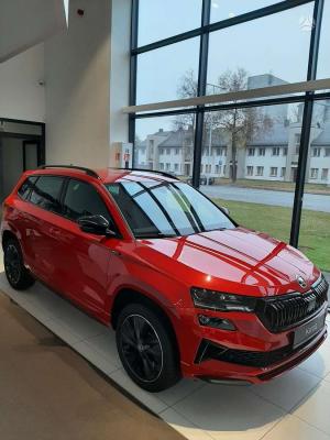 Красный Шкода Karoq 2026 в Паневежис, объемом двигателя 1.50 л и пробегом 5 тыс. км за 33930 €, фото 3 на AUTOMOTO.COM.LV