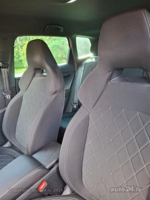 Sarkans Skoda Karoq 2024 Rīga, ar dzinēja tilpumu 1.50 L un nobraukumu 54 tūkst. km par 25500 €, foto 6 vietnē AUTOMOTO.COM.LV