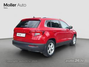 Sarkans Skoda Karoq 2021 Pērnava, ar dzinēja tilpumu 2.00 L un nobraukumu 146 tūkst. km par 20950 €, foto 3 vietnē AUTOMOTO.COM.LV