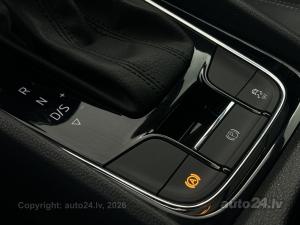 Sarkans Skoda Karoq 2021 Pērnava, ar dzinēja tilpumu 2.00 L un nobraukumu 146 tūkst. km par 20950 €, foto 17 vietnē AUTOMOTO.COM.LV