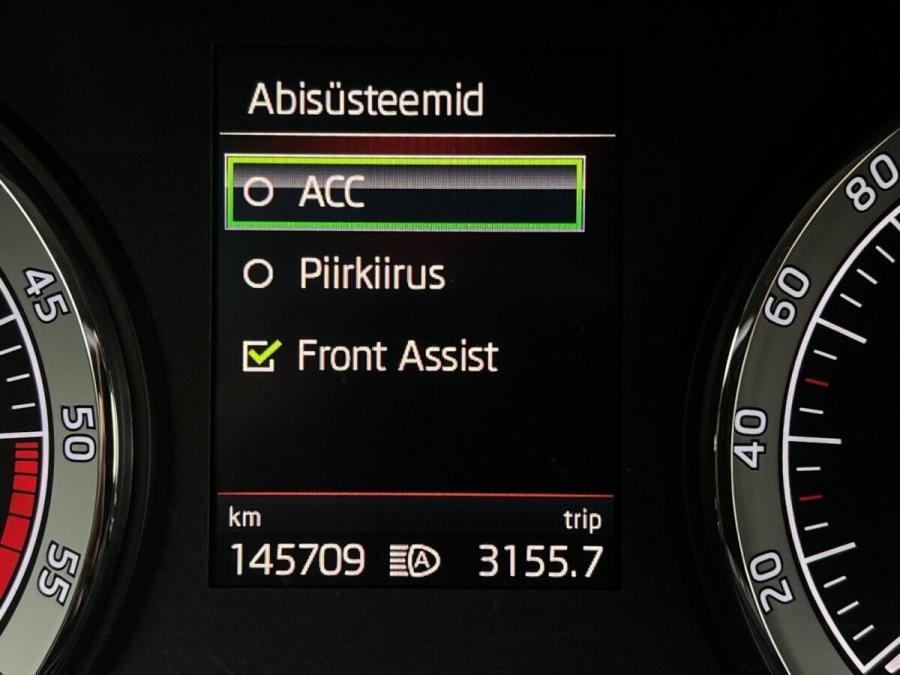 Sarkans Skoda Karoq 2021 Pērnava, ar dzinēja tilpumu 2.00 L un nobraukumu 146 tūkst. km par 20950 €, foto 15 vietnē AUTOMOTO.COM.LV