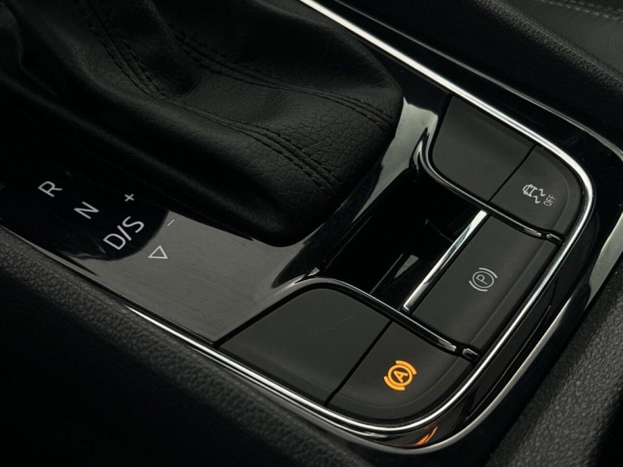 Sarkans Skoda Karoq 2021 Pērnava, ar dzinēja tilpumu 2.00 L un nobraukumu 146 tūkst. km par 20950 €, foto 17 vietnē AUTOMOTO.COM.LV
