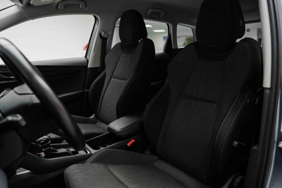 Skoda Karoq 2018 Peetri, ar dzinēja tilpumu 1.50 L un nobraukumu 76 tūkst. km par 20600 €, foto 13 vietnē AUTOMOTO.COM.LV