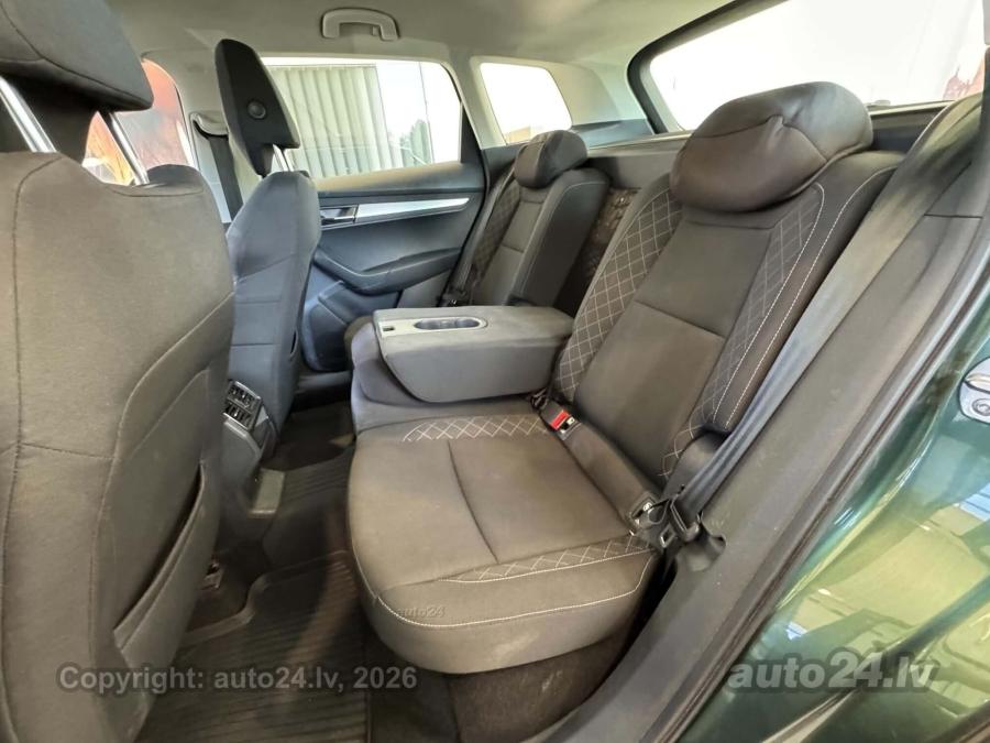 Skoda Karoq 2019 Paide, ar dzinēja tilpumu 1.60 L un nobraukumu 137 tūkst. km par 14900 €, foto 12 vietnē AUTOMOTO.COM.LV