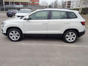 Skoda Karoq 2020 in Tallinn, with an engine capacity of 2.00 L and mileage of 178 thousand km for 19999 €, photo 5 on AUTOMOTO.COM.LV