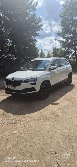 White Skoda Karoq 2017 in Kaisiadorys, with an engine capacity of 1.97 L and mileage of 289 thousand km for 14500 €, photo 6 on AUTOMOTO.COM.LV