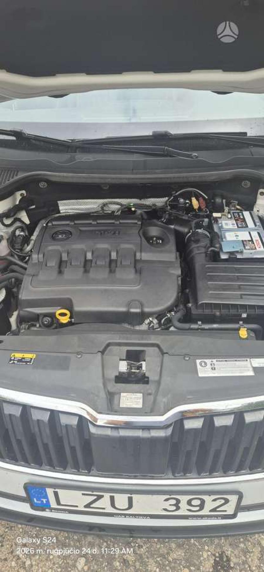 White Skoda Karoq 2017 in Kaisiadorys, with an engine capacity of 1.97 L and mileage of 289 thousand km for 14500 €, photo 16 on AUTOMOTO.COM.LV