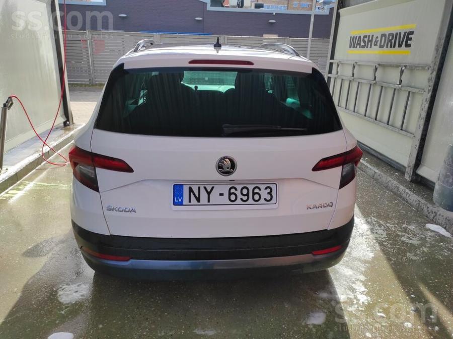 Balts Skoda Karoq 2018 Daugavpils, ar dzinēja tilpumu 1.50 L un nobraukumu 257 tūkst. km par 13500 €, foto 4 vietnē AUTOMOTO.COM.LV