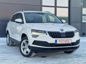 White Skoda Karoq 2018 in Jonava, with an engine capacity of 2.00 L and mileage of 221 thousand km for 16600 €, photo 12 on AUTOMOTO.COM.LV