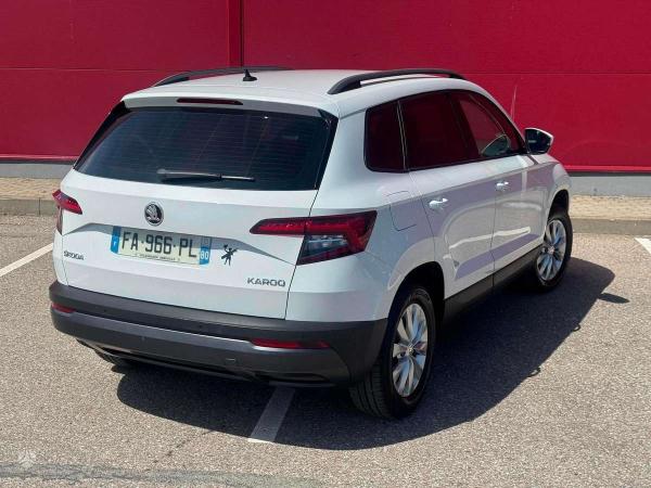 White Skoda Karoq 2018 in Kaunas, with an engine capacity of 1.60 L and mileage of 240 thousand km for 11300 €, photo 3 on AUTOMOTO.COM.LV
