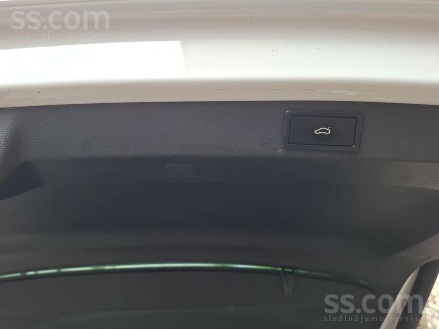 Balts Skoda Karoq 2018 Rīga, ar dzinēja tilpumu 1.60 L un nobraukumu 174 tūkst. km par 17427 €, foto 12 vietnē AUTOMOTO.COM.LV