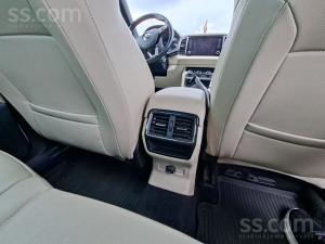 Balts Skoda Karoq 2018 Rīga, ar dzinēja tilpumu 1.60 L un nobraukumu 174 tūkst. km par 17427 €, foto 19 vietnē AUTOMOTO.COM.LV