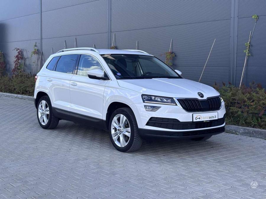 Белый Шкода Karoq 2018 в Вильнюс, объемом двигателя 1.00 л и пробегом 190 тыс. км за 12900 €, фото 4 на AUTOMOTO.COM.LV