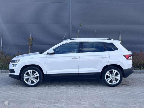 Balts Skoda Karoq 2018 Viļņa, ar dzinēja tilpumu 1.00 L un nobraukumu 190 tūkst. km par 12900 €, foto 9 vietnē AUTOMOTO.COM.LV