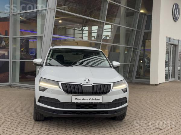 Balts Skoda Karoq 2019 Valmiera, ar dzinēja tilpumu 1.60 L un nobraukumu 145 tūkst. km par 17300 €, foto 2 vietnē AUTOMOTO.COM.LV