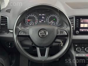 White Skoda Karoq 2019 in Valmiera, with an engine capacity of 1.60 L and mileage of 145 thousand km for 17300 €, photo 9 on AUTOMOTO.COM.LV