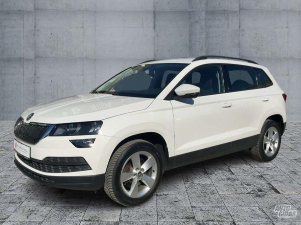 White Skoda Karoq 2019 in Kaunas, with an engine capacity of 2.00 L and mileage of 87 thousand km for 22694 €, photo 2 on AUTOMOTO.COM.LV