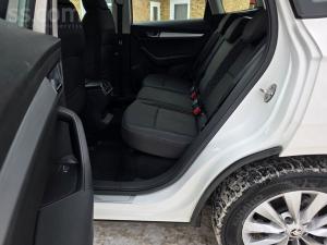 White Skoda Karoq 2019 in Riga, with an engine capacity of 2.00 L and mileage of 0 thousand km for 13950 €, photo 17 on AUTOMOTO.COM.LV