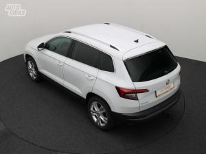 White Skoda Karoq 2019 in Vilnius, with an engine capacity of 2.00 L and mileage of 188 thousand km for 17499 €, photo 12 on AUTOMOTO.COM.LV