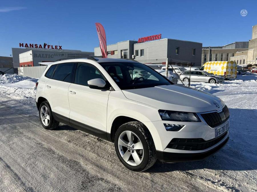 Balts Skoda Karoq 2019 Panevēža, ar dzinēja tilpumu 1.60 L un nobraukumu 255 tūkst. km par 13800 €, foto 1 vietnē AUTOMOTO.COM.LV