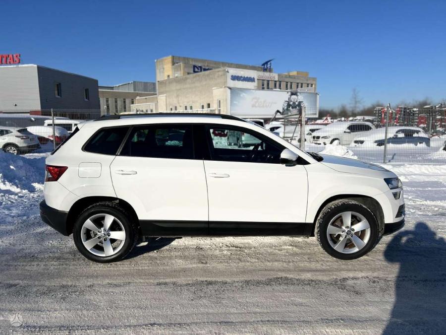 Balts Skoda Karoq 2019 Panevēža, ar dzinēja tilpumu 1.60 L un nobraukumu 255 tūkst. km par 13800 €, foto 8 vietnē AUTOMOTO.COM.LV