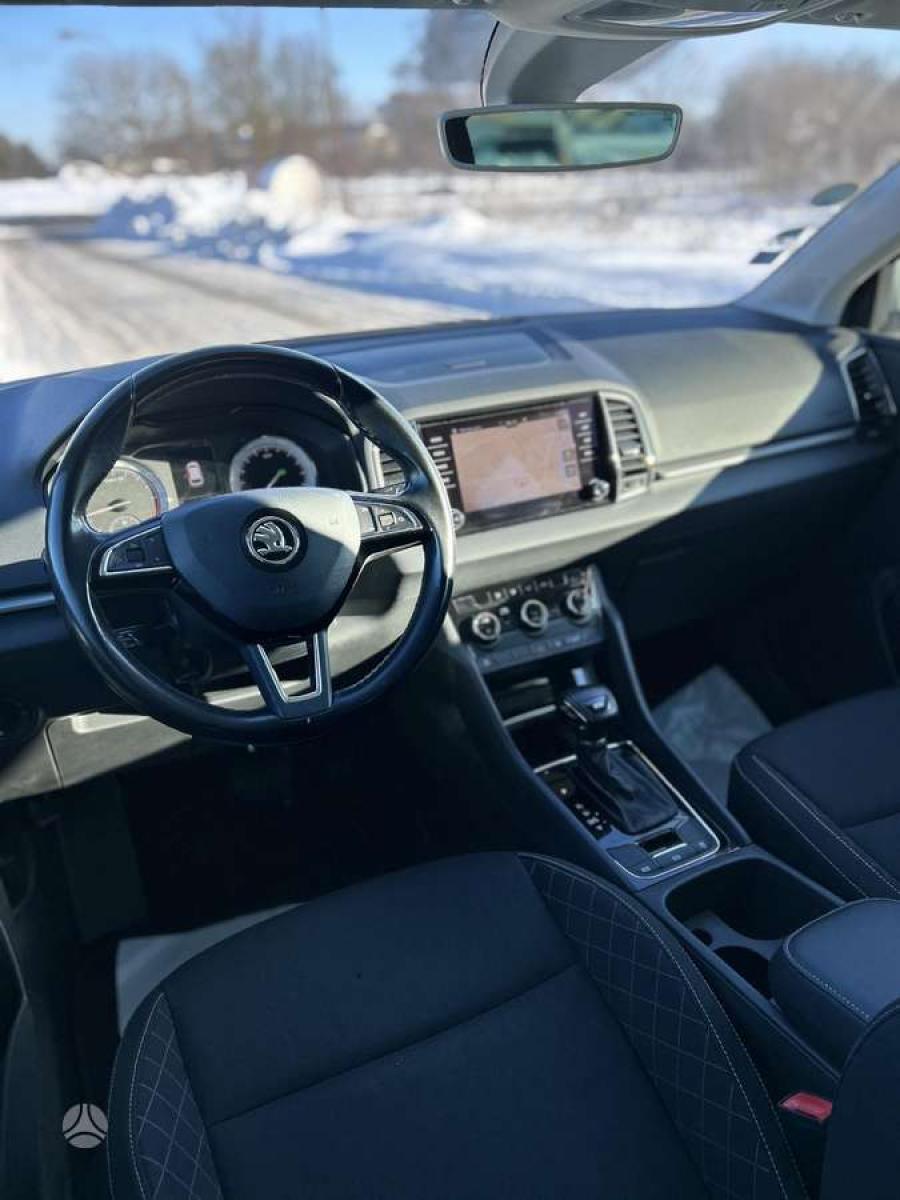 Balts Skoda Karoq 2019 Panevēža, ar dzinēja tilpumu 1.60 L un nobraukumu 255 tūkst. km par 13800 €, foto 14 vietnē AUTOMOTO.COM.LV