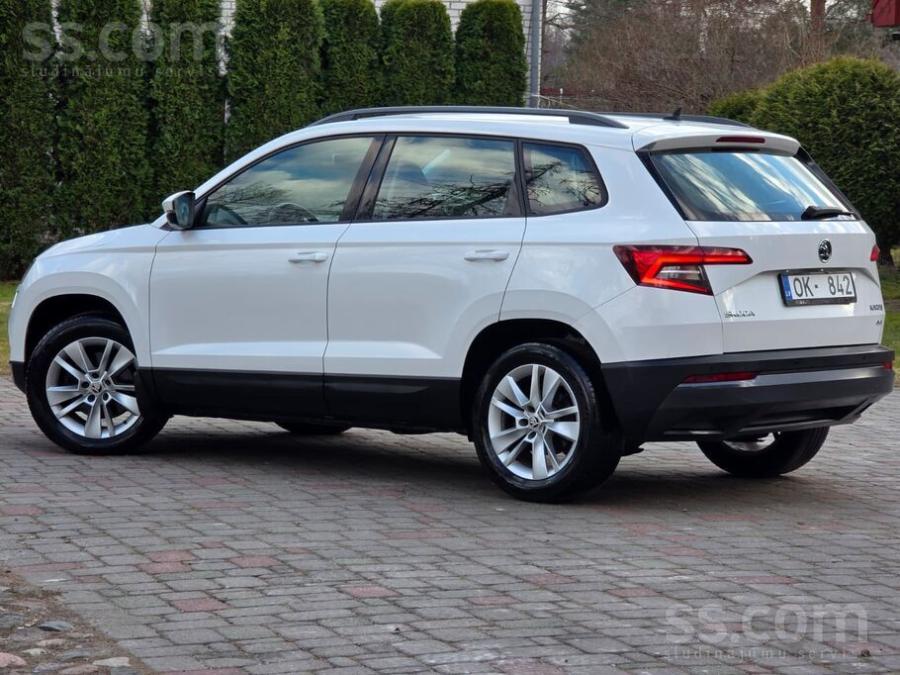 Balts Skoda Karoq 2019 Rīga, ar dzinēja tilpumu 2.00 L un nobraukumu 288 tūkst. km par 12450 €, foto 4 vietnē AUTOMOTO.COM.LV