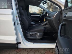Balts Skoda Karoq 2019 Rīga, ar dzinēja tilpumu 2.00 L un nobraukumu 288 tūkst. km par 12450 €, foto 19 vietnē AUTOMOTO.COM.LV