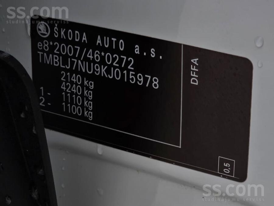 Balts Skoda Karoq 2019 Rīga, ar dzinēja tilpumu 2.00 L un nobraukumu 288 tūkst. km par 12450 €, foto 32 vietnē AUTOMOTO.COM.LV