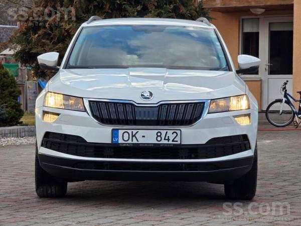 Белый Шкода Karoq 2019 в Рига, объемом двигателя 2.00 л и пробегом 288 тыс. км за 12450 €, фото 8 на AUTOMOTO.COM.LV