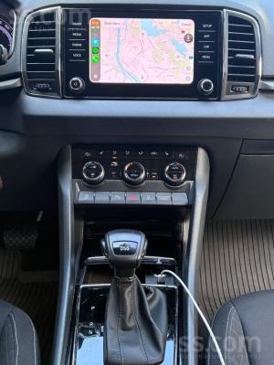 White Skoda Karoq 2019 in Riga, with an engine capacity of 1.60 L and mileage of 188 thousand km for 14500 €, photo 13 on AUTOMOTO.COM.LV