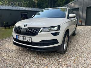 White Skoda Karoq 2019 in Riga, with an engine capacity of 2.00 L and mileage of 182 thousand km for 16000 €, photo  on AUTOMOTO.COM.LV