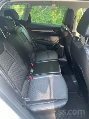 White Skoda Karoq 2019 in Riga, with an engine capacity of 2.00 L and mileage of 182 thousand km for 16000 €, photo 9 on AUTOMOTO.COM.LV