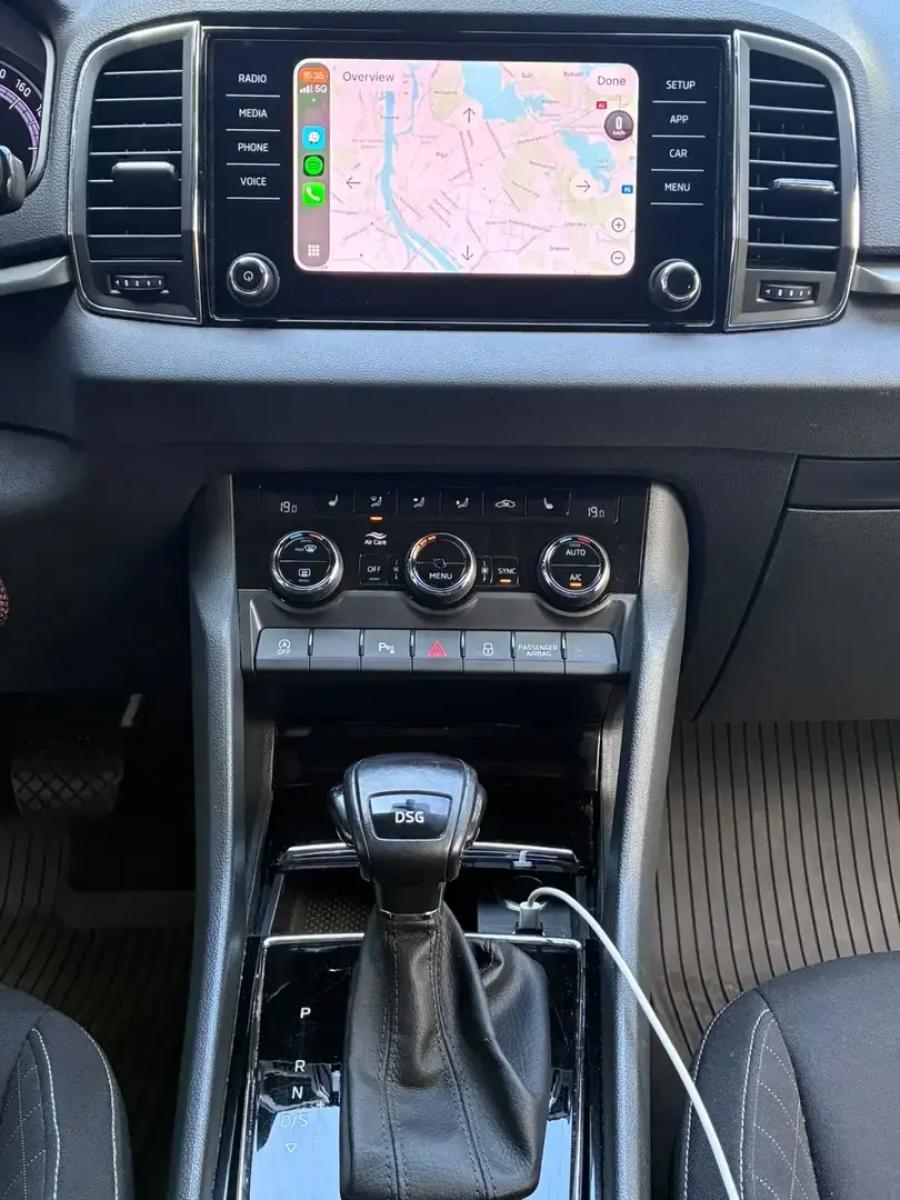 Balts Skoda Karoq 2019 Rīga, ar dzinēja tilpumu 1.60 L un nobraukumu 190 tūkst. km par 14000 €, foto 7 vietnē AUTOMOTO.COM.LV