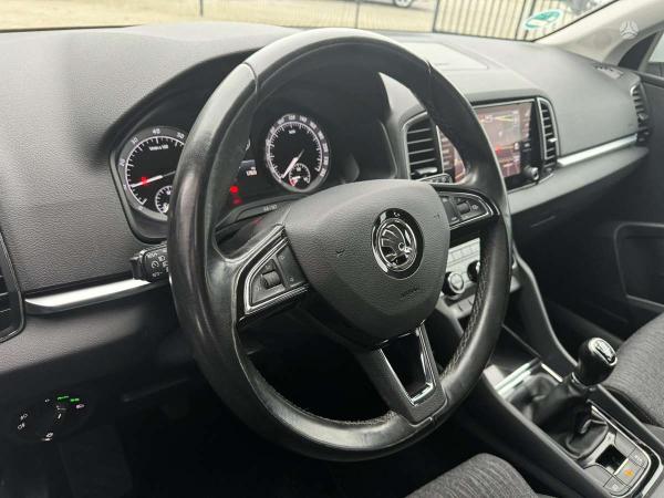 White Skoda Karoq 2020 in Kaunas, with an engine capacity of 1.00 L and mileage of 188 thousand km for 13200 €, photo 11 on AUTOMOTO.COM.LV