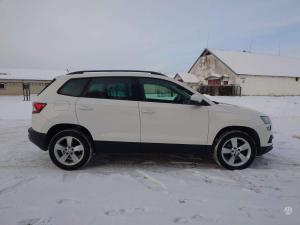Balts Skoda Karoq 2020 Tauragė, ar dzinēja tilpumu 1.60 L un nobraukumu 285 tūkst. km par 12463 €, foto 3 vietnē AUTOMOTO.COM.LV