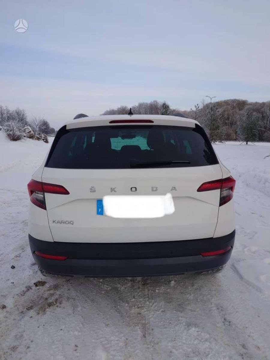 Balts Skoda Karoq 2020 Tauragė, ar dzinēja tilpumu 1.60 L un nobraukumu 285 tūkst. km par 12463 €, foto 7 vietnē AUTOMOTO.COM.LV