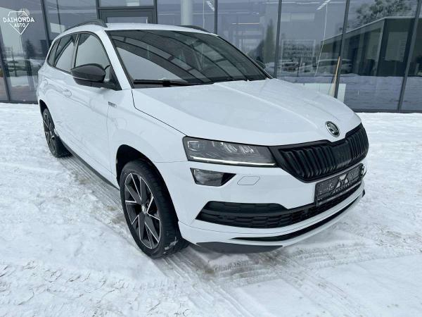 White Skoda Karoq 2020 in Kaunas, with an engine capacity of 1.50 L and mileage of 213 thousand km for 17200 €, photo 2 on AUTOMOTO.COM.LV