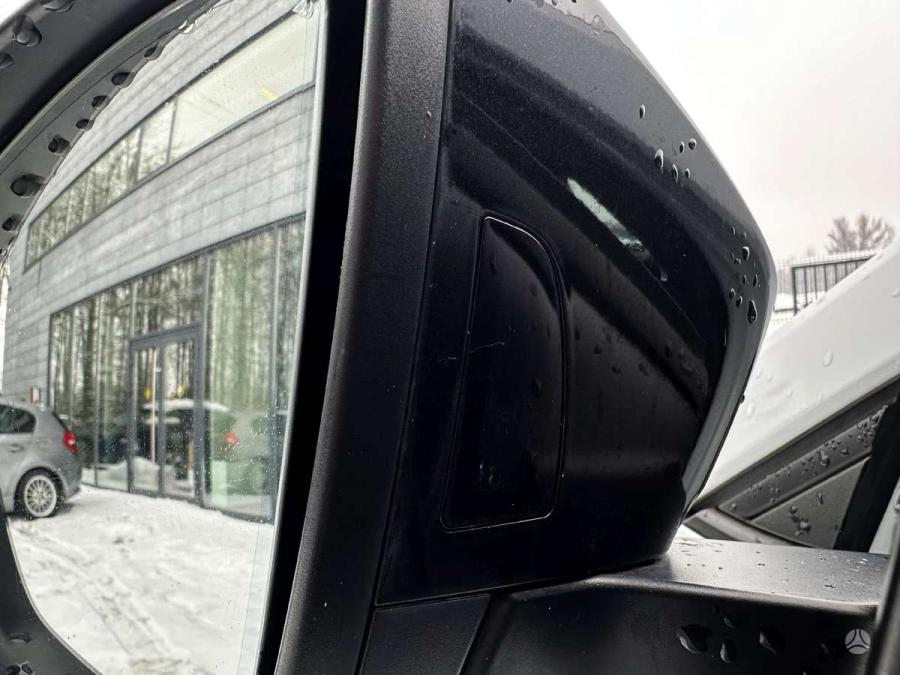 Balts Skoda Karoq 2020 Kauņa, ar dzinēja tilpumu 1.50 L un nobraukumu 213 tūkst. km par 17200 €, foto 6 vietnē AUTOMOTO.COM.LV