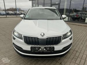 White Skoda Karoq 2020 in Kaunas, with an engine capacity of 1.00 L and mileage of 188 thousand km for 12900 €, photo 2 on AUTOMOTO.COM.LV