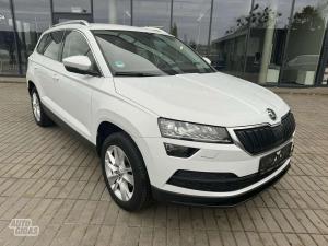 White Skoda Karoq 2020 in Kaunas, with an engine capacity of 1.00 L and mileage of 188 thousand km for 12900 €, photo 3 on AUTOMOTO.COM.LV
