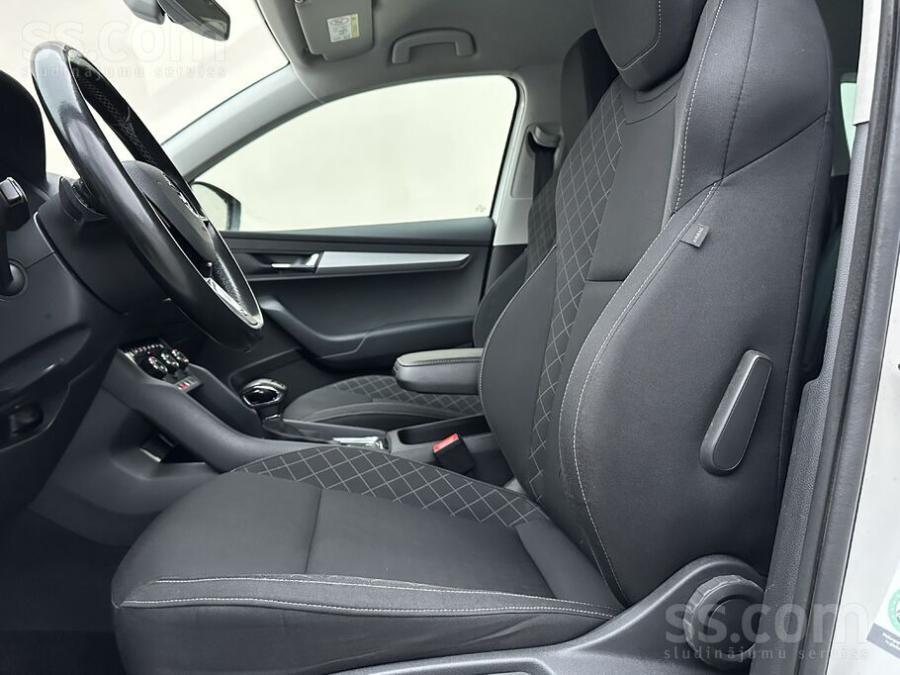 Balts Skoda Karoq 2020 Rīga, ar dzinēja tilpumu 2.00 L un nobraukumu 191 tūkst. km par 15800 €, foto 14 vietnē AUTOMOTO.COM.LV